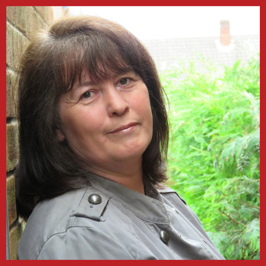 Angela Marsons signs for eight more books with Bookouture